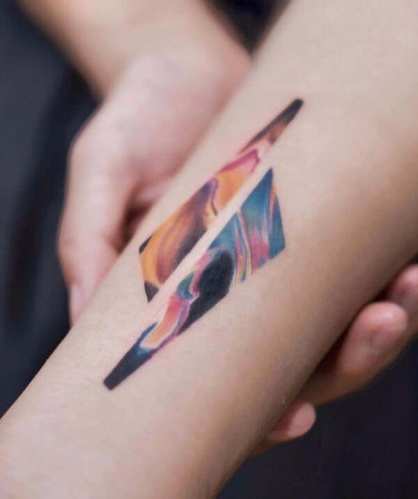 50+ Amazing Colorful Tattoos – FeedPuzzle